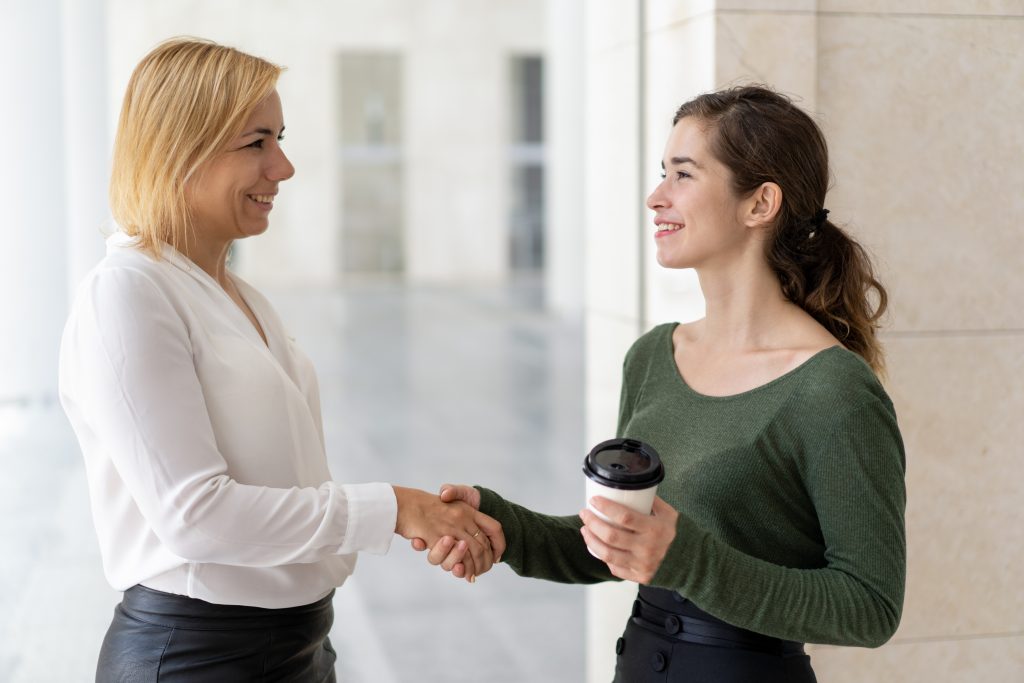 HR Guide to Networking | rezoomo.com